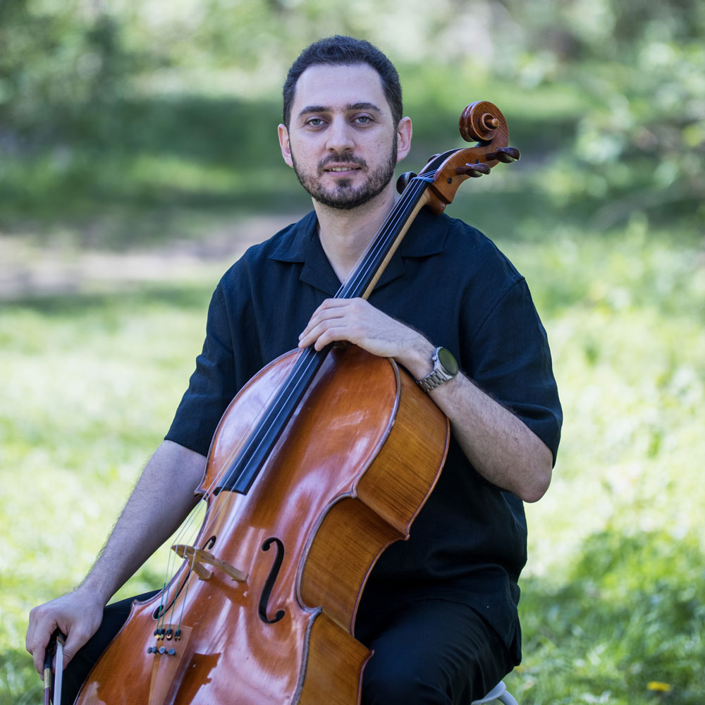 About us - Hooniak Band